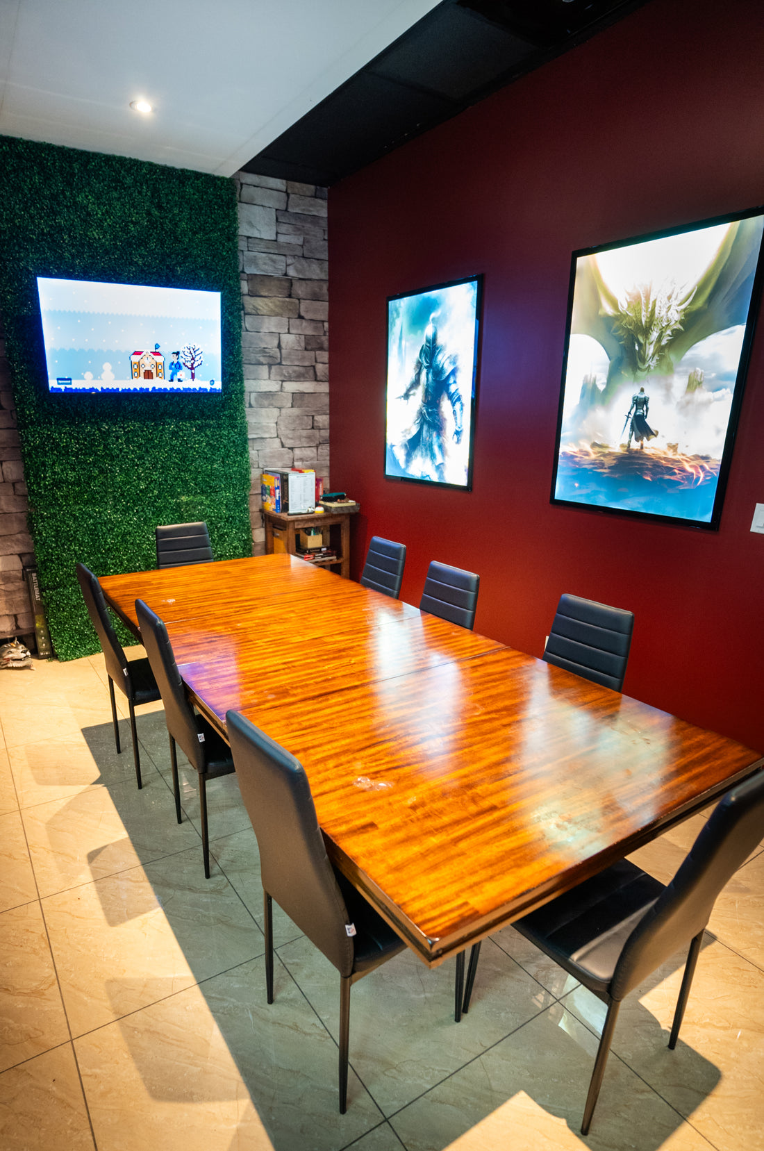 PC Gaming Lounge | Invictus Game Station - Invictus Game Station